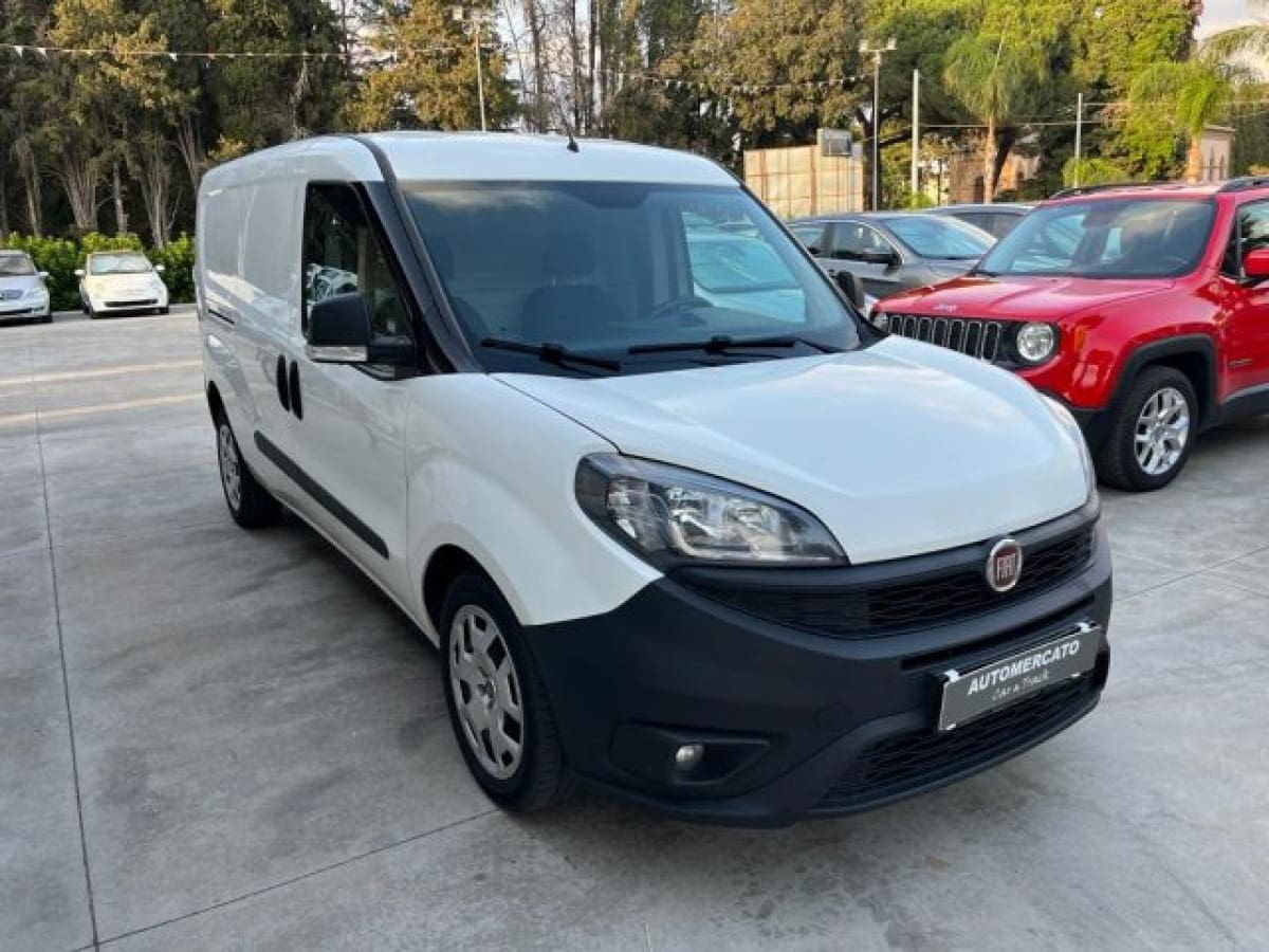 FIAT Doblò 3ª serie Usata prezzo e caratteristiche tecniche - Auto Usate