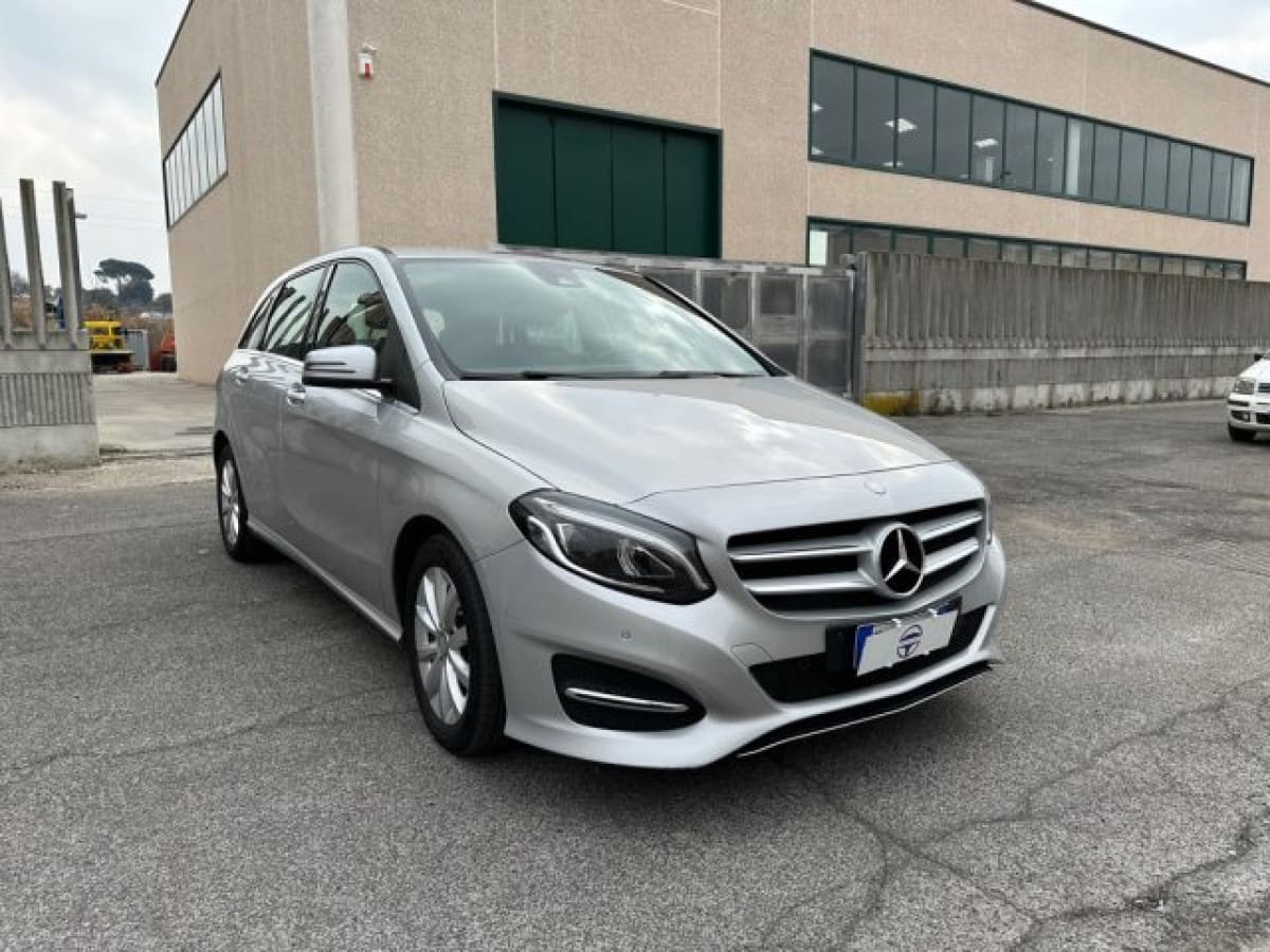 MERCEDES Classe B (T246/242) Usata prezzo e caratteristiche tecniche ...