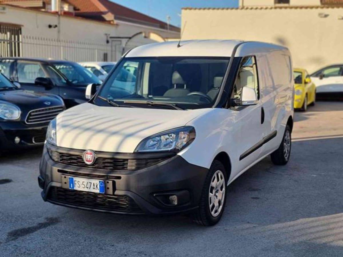 FIAT Doblò 3ª serie Usata prezzo e caratteristiche tecniche - Veicoli ...