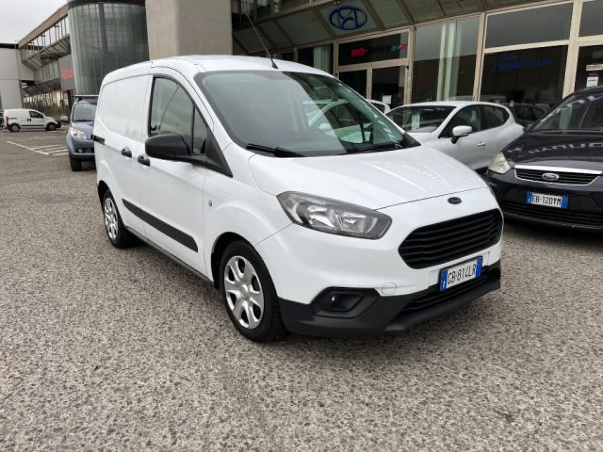 FORD Transit Courier Usata prezzo e caratteristiche tecniche - Veicoli ...