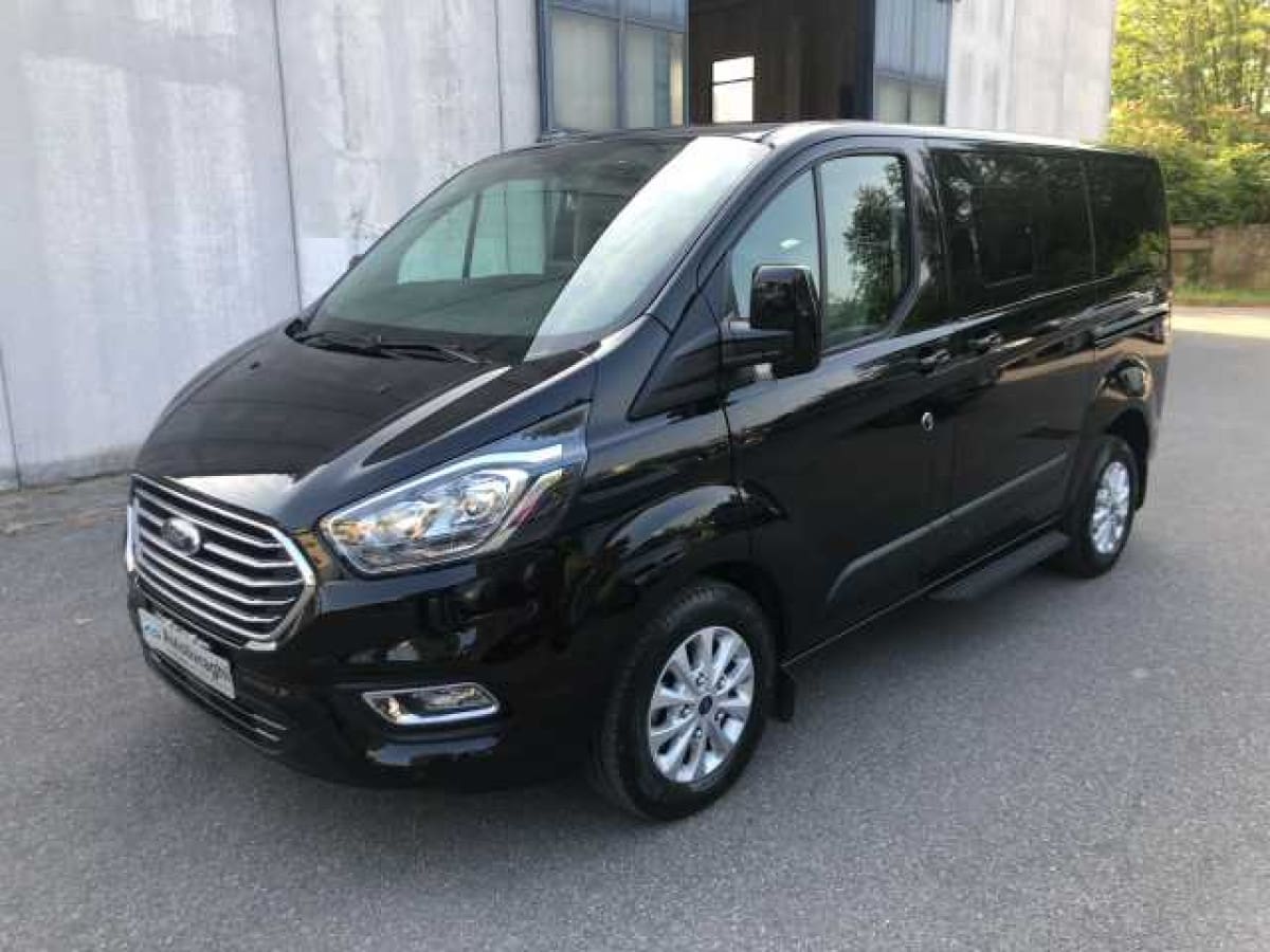 FORD Tourneo Custom 1ª s Usata prezzo e caratteristiche tecniche ...