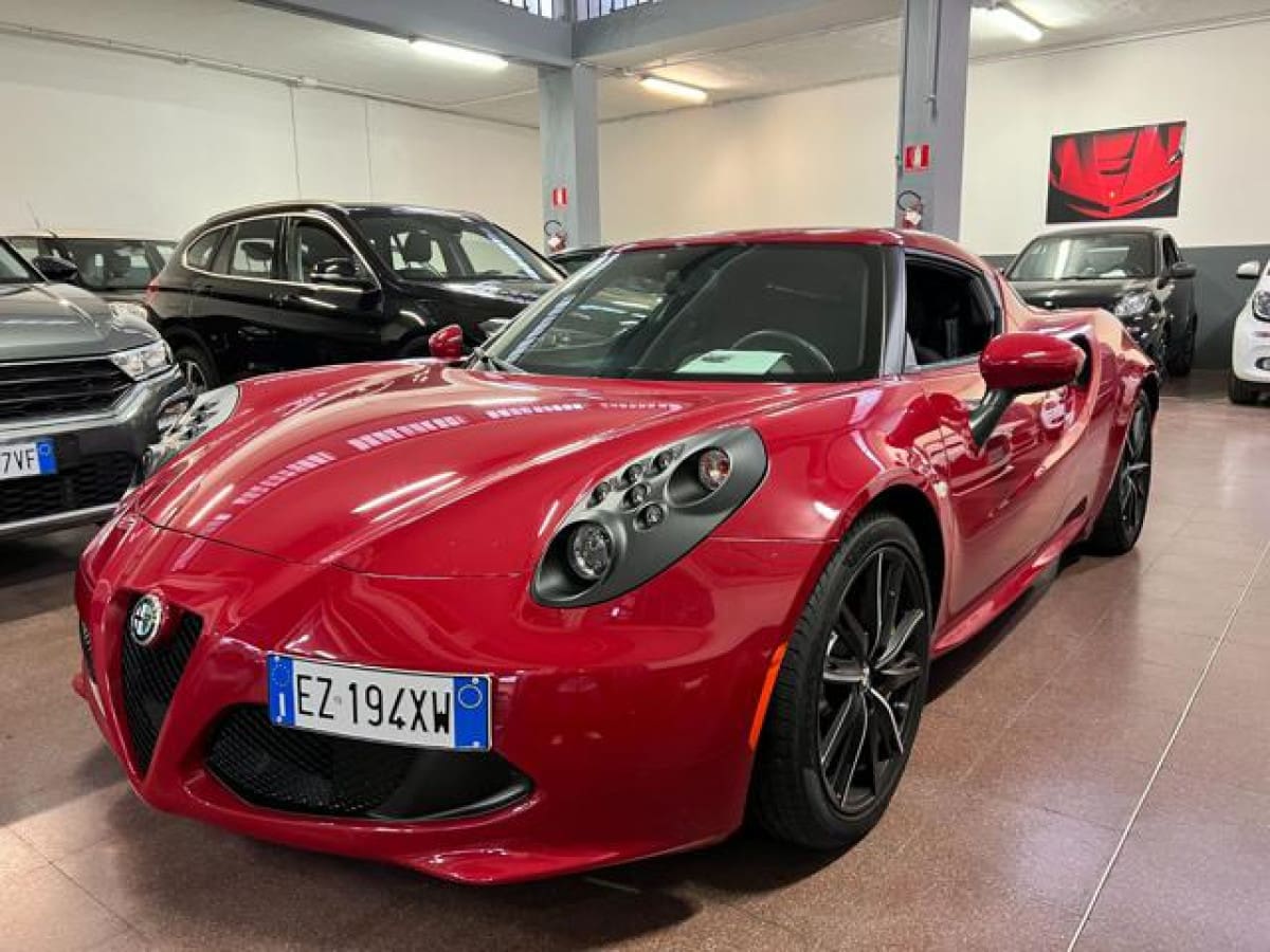 ALFA ROMEO 4C Usata prezzo e caratteristiche tecniche - Auto Usate