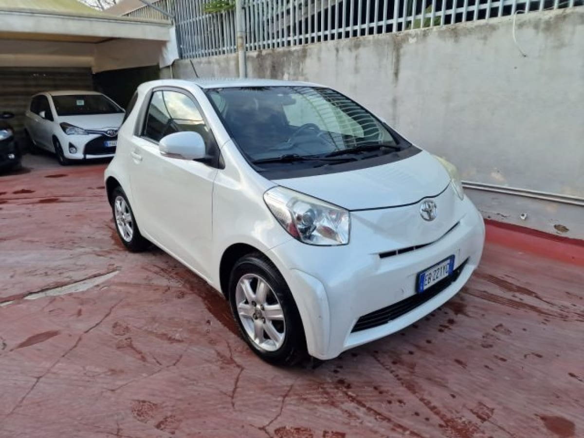 TOYOTA iQ Usata prezzo e caratteristiche tecniche - Auto Usate