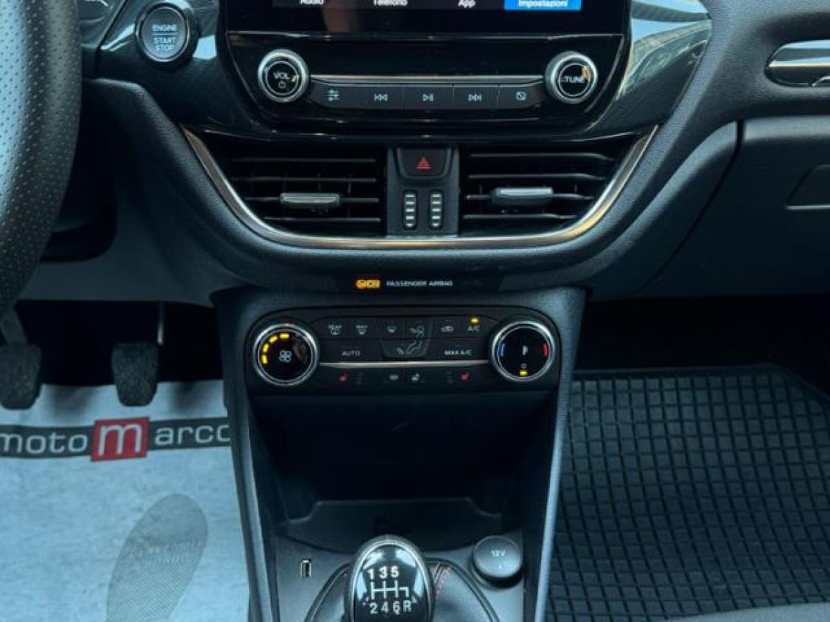 FORD Fiesta 1ª/2ª serie Usata prezzo e caratteristiche tecniche - Auto ...