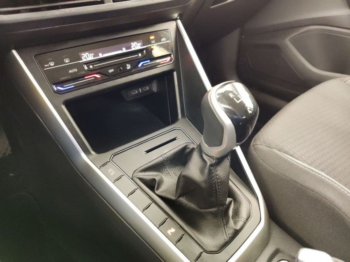 VOLKSWAGEN Polo 6ª serie Usata prezzo e caratteristiche tecniche - Auto ...