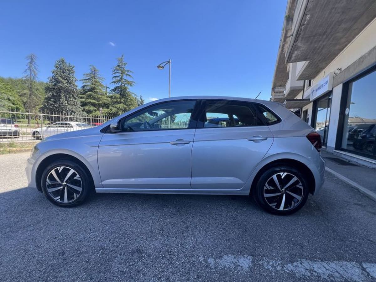 VOLKSWAGEN POLO 6ª SERIE Usata prezzo e caratteristiche tecniche - Auto ...