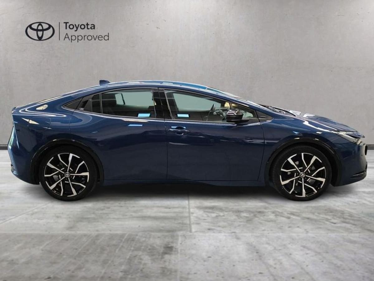 TOYOTA Prius Plug-in Usata prezzo e caratteristiche tecniche - Auto Usate