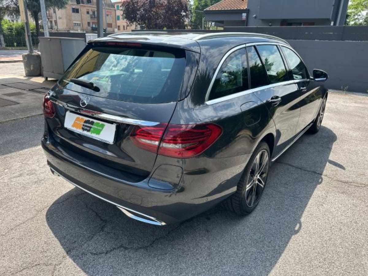 MERCEDES C 300 Usata prezzo e caratteristiche tecniche - Auto Usate