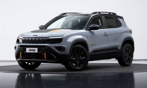 Jeep Avenger 4xe, aperti gli ordini dell’allestimento Overland