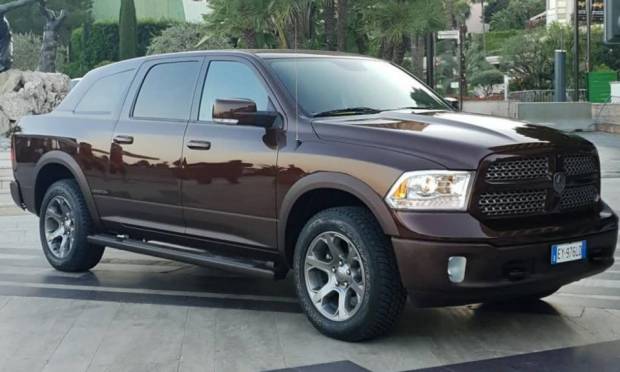 Aznom Atulux - Il Ram 1500 diventa una lussuosa tre volumi ...