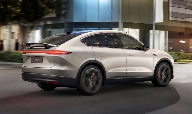 Nio EC7 ed ES8: immagini, interni, autonomia, uscita | Quattroruote.it