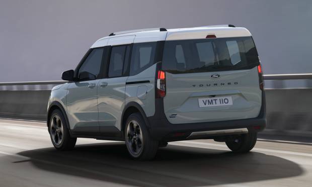 Ford eTourneo Courier, più grande ed elettrico | Quattroruote.it