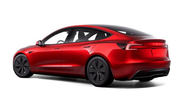 Tesla Model 3 restyling Highland 2023: prezzo, dimensioni, interni ...