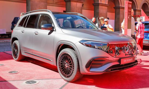 Mercedes EQA ed EQB: restyling, immagini, interni, autonomia | Quattroruote.it