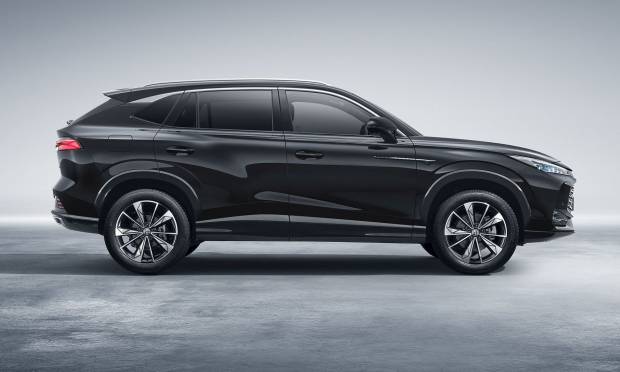 Nuova MG HS: motori, prestazioni, prezzo, uscita | Quattroruote.it