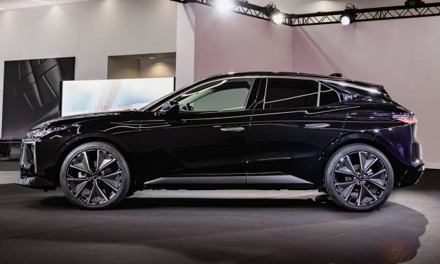 DS N°4, il nuovo corso della segmento C | Quattroruote.it