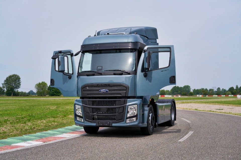 Nuova gamma F-LINE di Ford Trucks: l'evoluzione del trasporto pesante