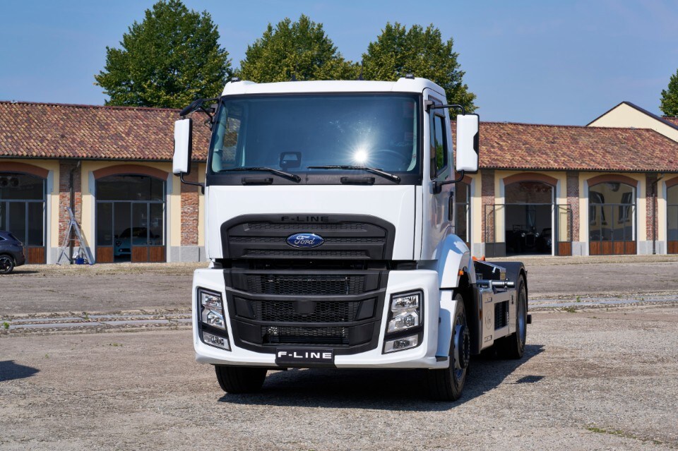 Nuova gamma F-LINE di Ford Trucks: l'evoluzione del trasporto pesante