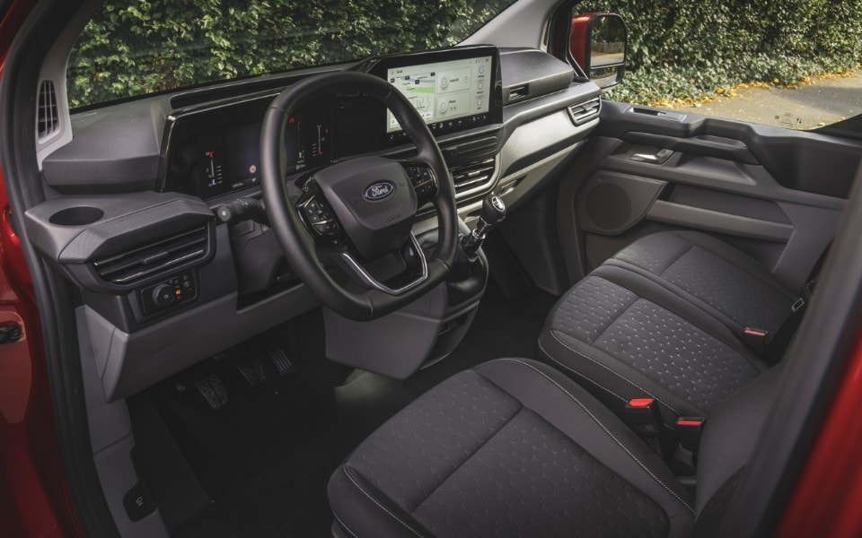 Nuovo Ford Transit Custom: test drive, prova, come va | Quattroruote.it