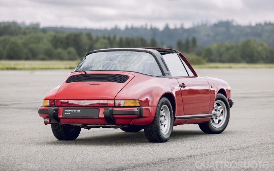 Porsche 911, 60 anni di successi: storia di un design senza tempo ...
