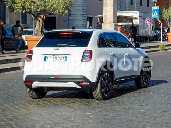 Fiat 600 2023: foto a Roma per lo spot Tv, anticipazioni e data d ...