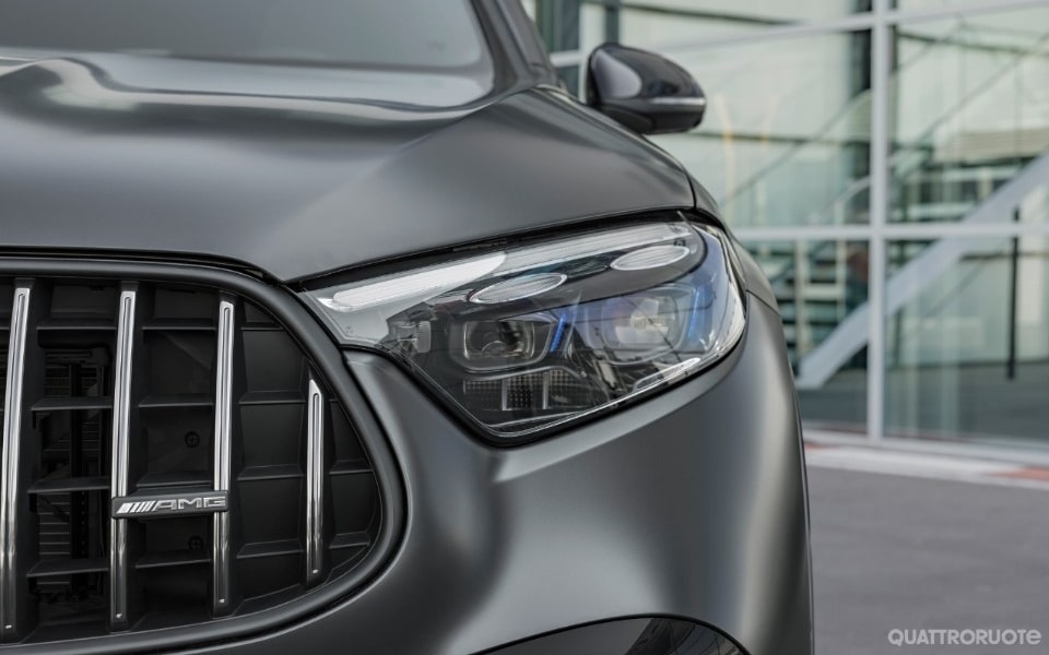 Mercedes-AMG GLC 63 S e 43: immagini, scheda tecnica, motori ...