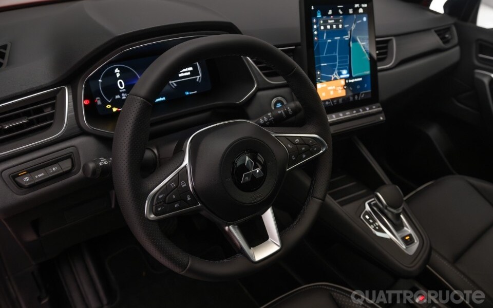 Mitsubishi ASX 2024: motori, prezzi, interni, allestimenti, video | Quattroruote.it