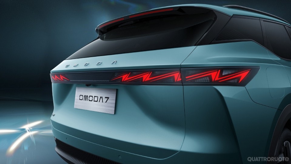 La Omoda 7 Super Hybrid e la Jaecoo 5 Bev | Quattroruote.it