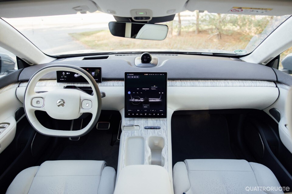 Nio ET7: scheda tecnica, interni, autonomia, prezzi batteria, uscita in Italia | Quattroruote.it