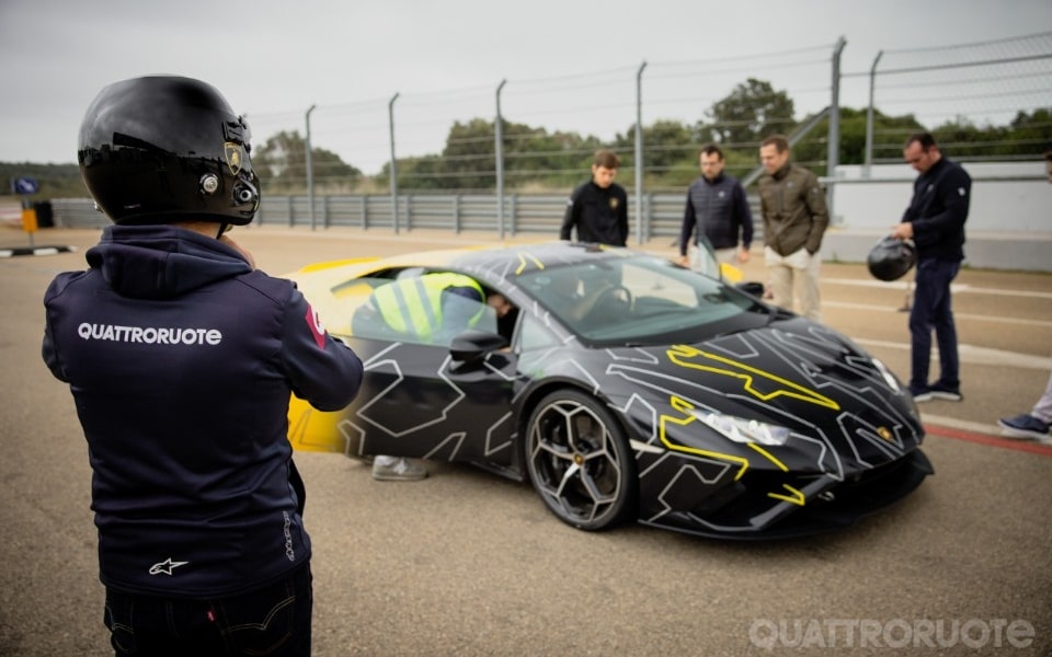 Lamborghini Active Wheel Carrier: abbiamo provato il futuro di ...