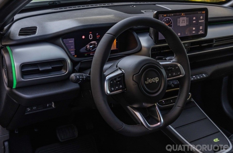 Jeep Avenger 4xe: prezzo, interni, motore, consumi, guida | Quattroruote.it