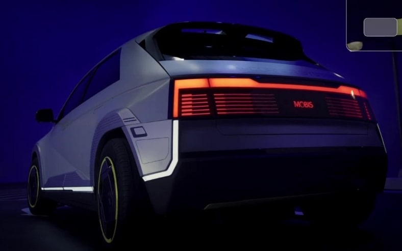 Hyundai Mobion, l’elettrica che si muove di lato e gira su se stessa ...