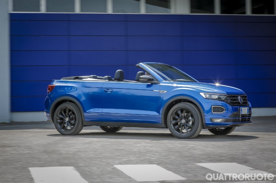 Volkswagen T-Roc: dimensioni, interni e prova della 1.5 TSI Cabriolet ...